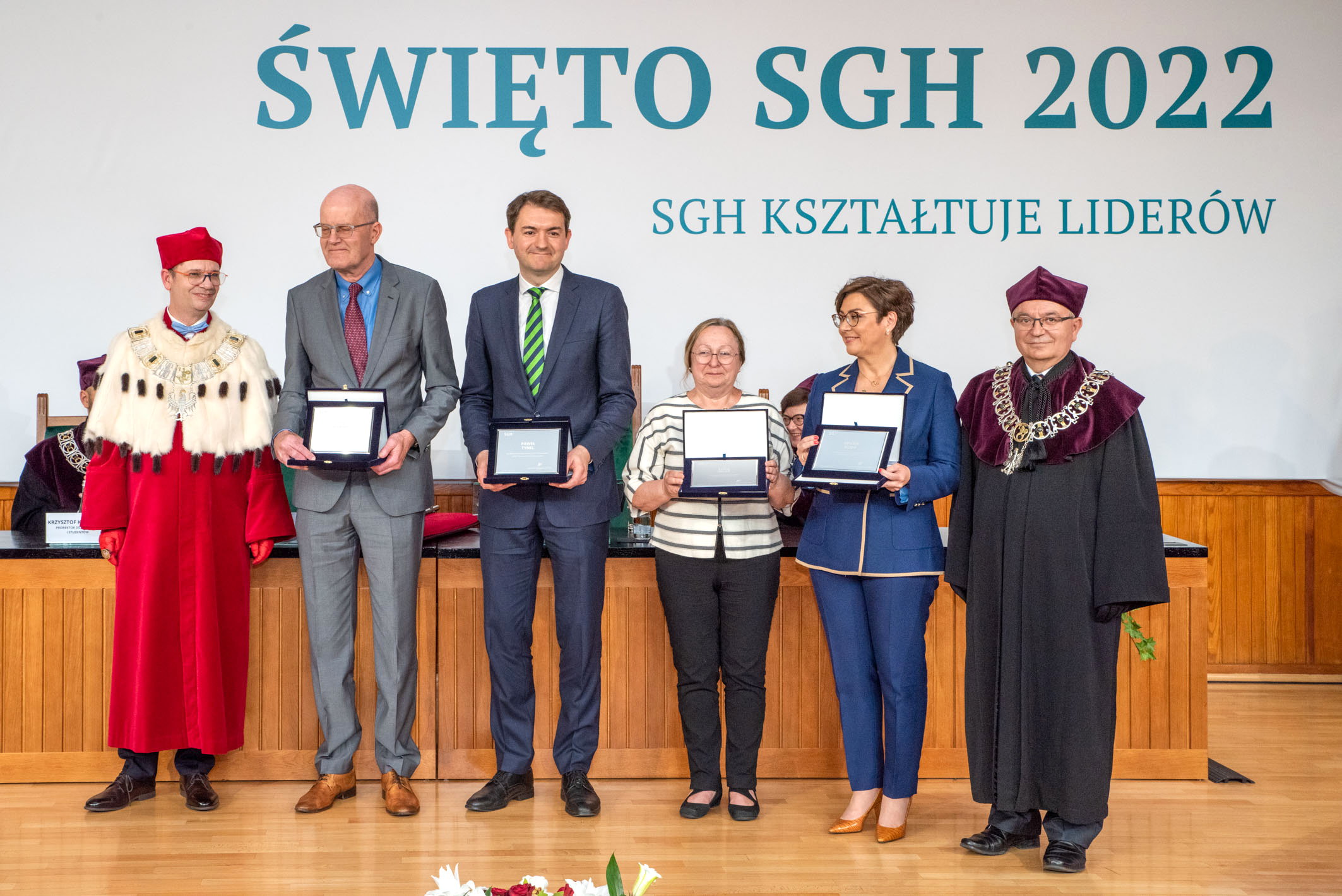 Rektor mianował honorowych Ambasadorów SGH | Gazeta SGH