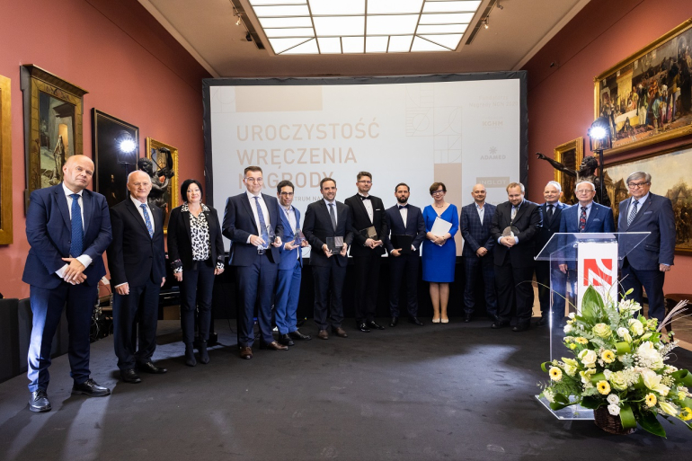 Prof. Jakub Growiec otrzymał nagrodę NCN za 2020 rok | Gazeta SGH